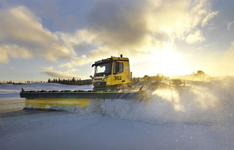 Autonomous snow-clearing vehicles: Solutions for winter’s challenges