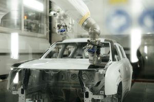 Renault introduces ‘revolutionary’ two-tone paint process