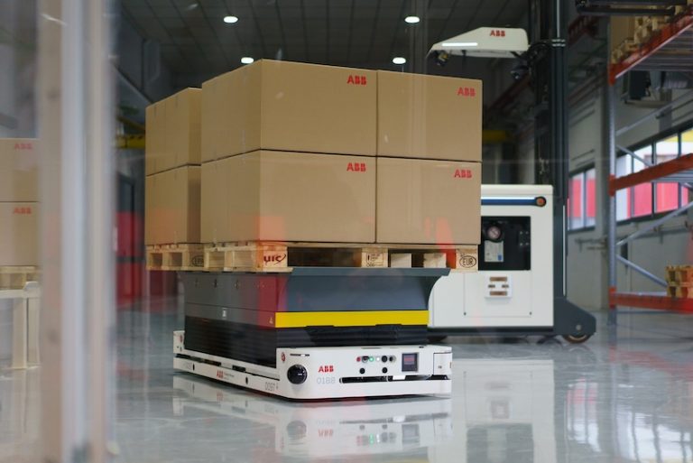 ABB to showcase AI-powered Flexley Mover P604 with visual SLAM at Automate
