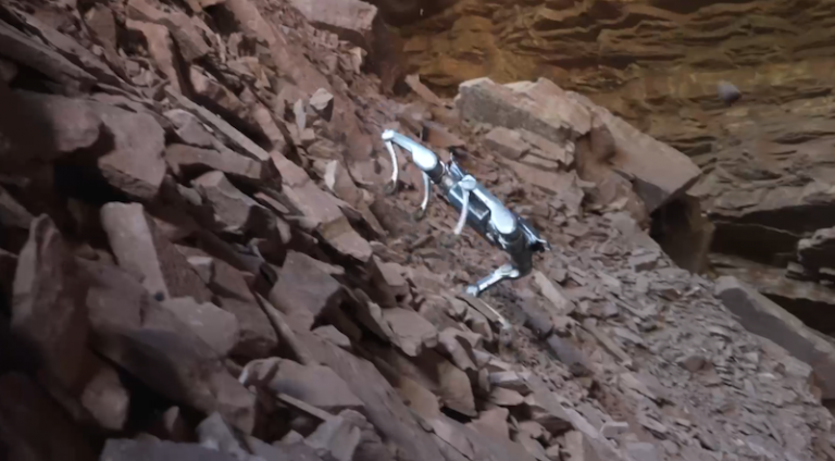 Unitree launches A2 quadruped robot with 100 kg load capacity and 20 km ...