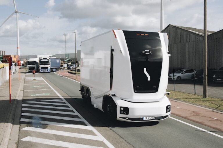 Einride debuts fully autonomous heavy-duty truck on public road in Belgium