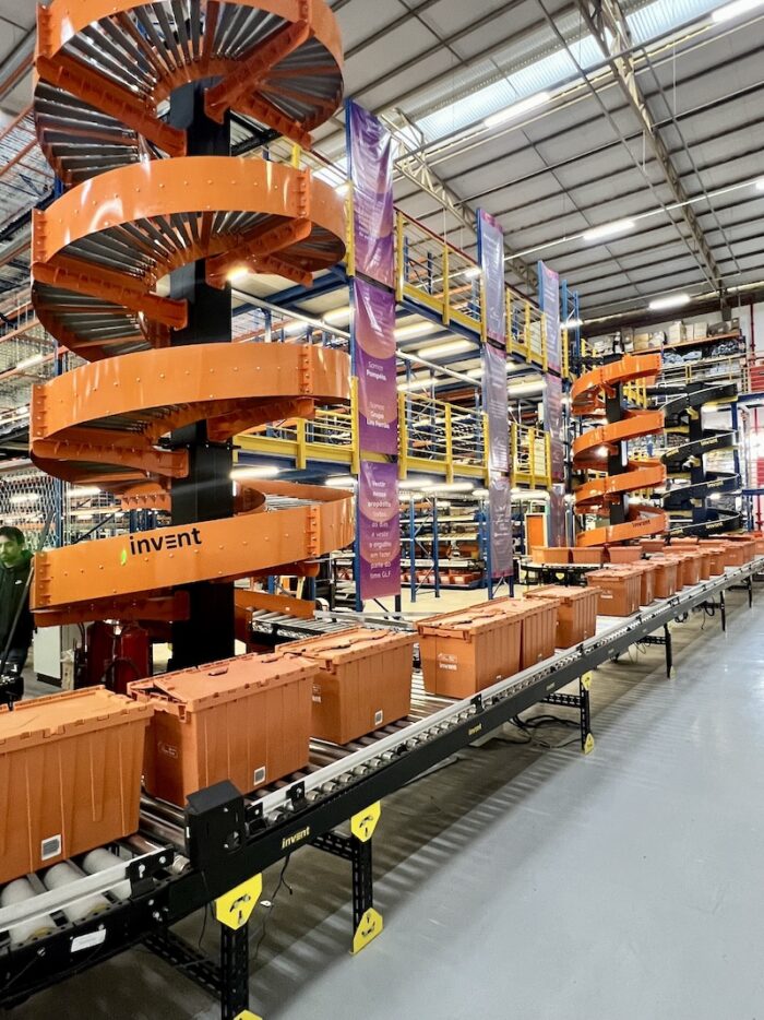 Comau to acquire Invent in push to expand AI-driven warehouse automation