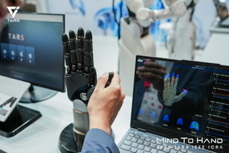 TARS Debuts DexHand Embodied AI Platform at ICRA 2026