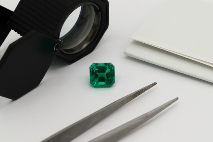 How blockchain, AI, and robotics are transforming the jewelry industry
